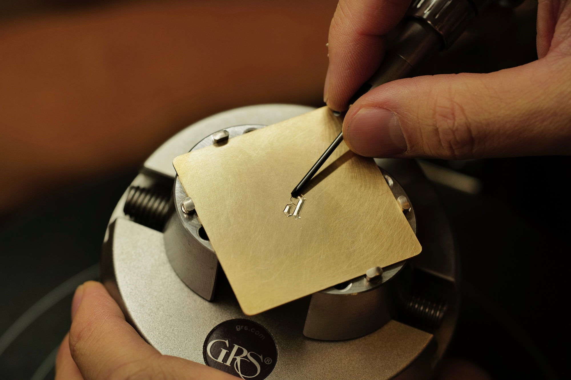 Hand Engraving Experience with GRS system